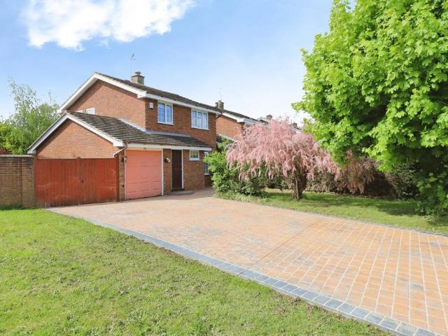 3 bedroom detached house for sale