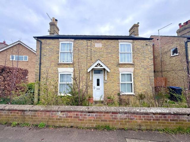 3 bedroom detached house for sale