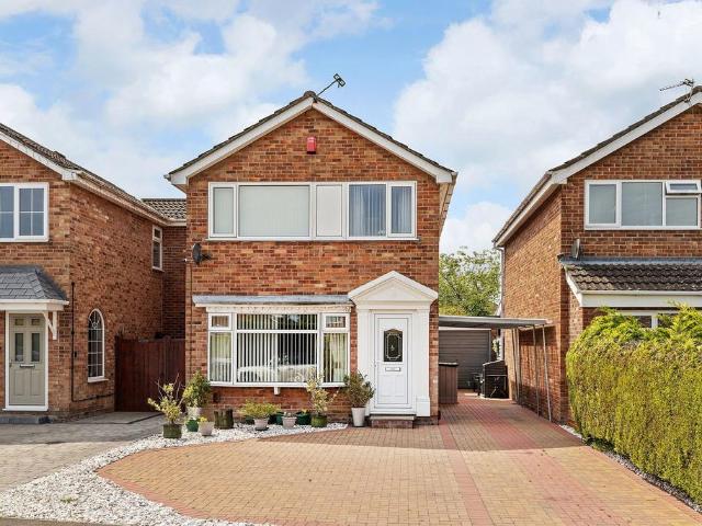 3 bedroom detached house for sale