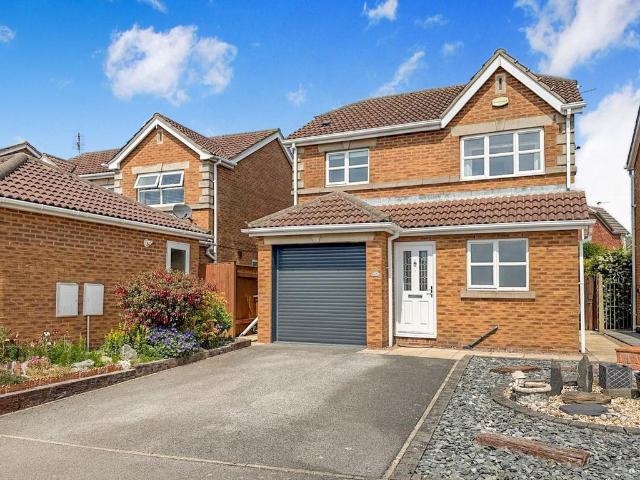 3 bedroom detached house for sale