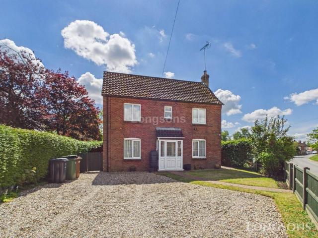 3 bedroom detached house for sale