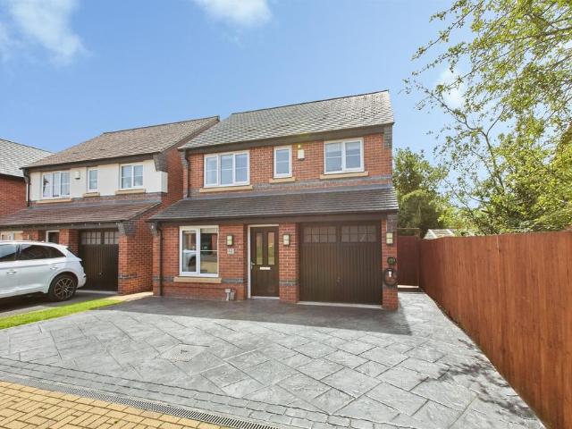 3 bedroom detached house for sale