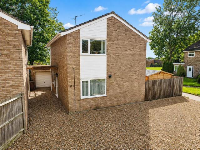 3 bedroom detached house for sale