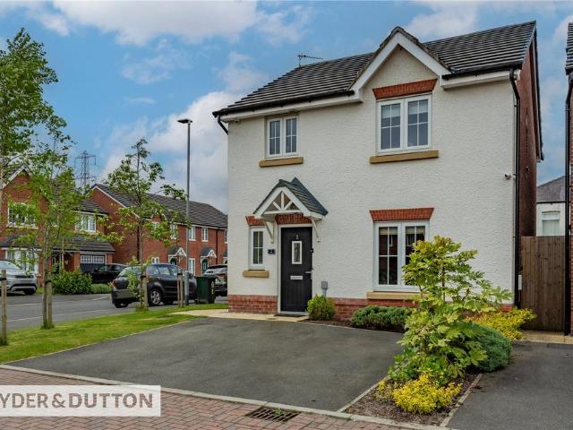 3 bedroom detached house for sale