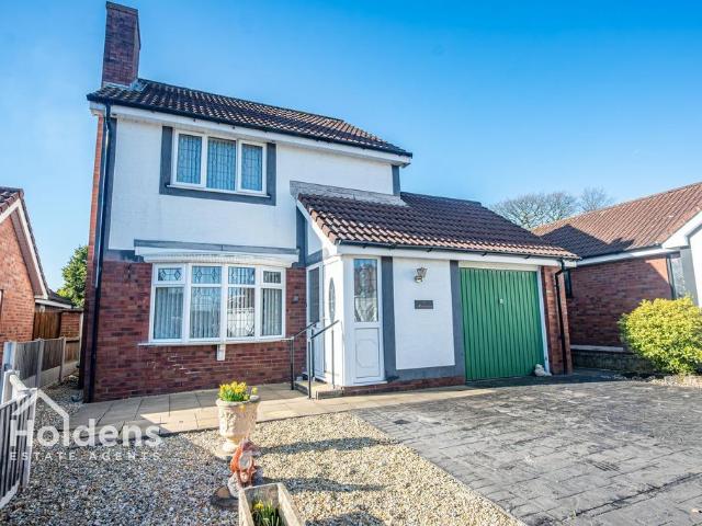 3 bedroom detached house for sale