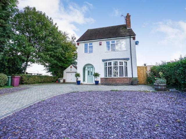 3 bedroom detached house for sale