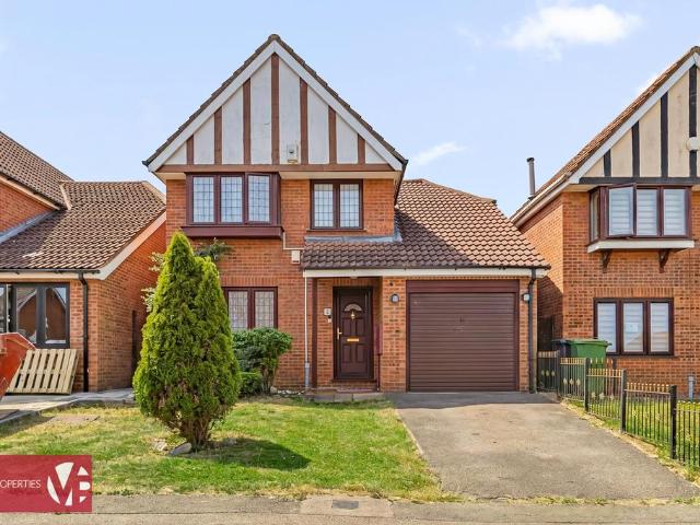 3 bedroom detached house for sale