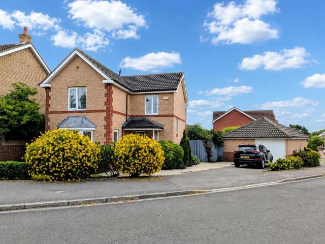 3 bedroom detached house for sale