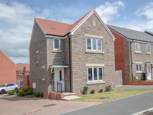 3 bedroom detached house for sale