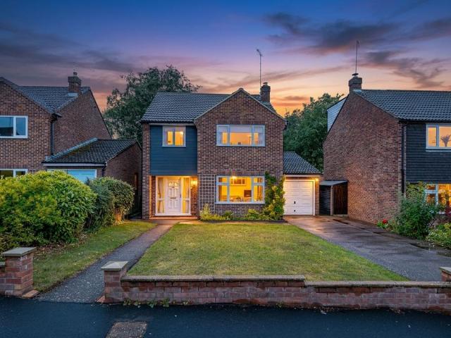 3 bedroom detached house for sale