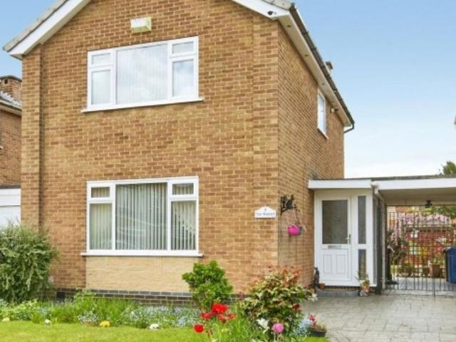 3 bedroom detached house for sale