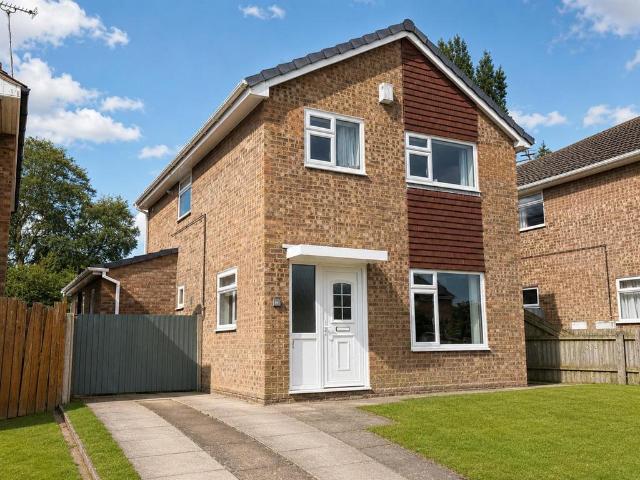 3 bedroom detached house for sale