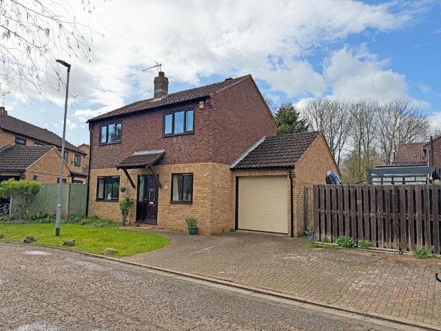3 bedroom detached house for sale