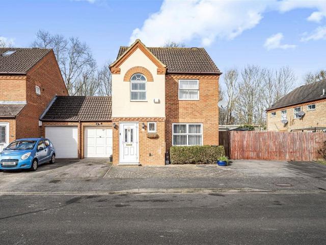 3 bedroom detached house for sale