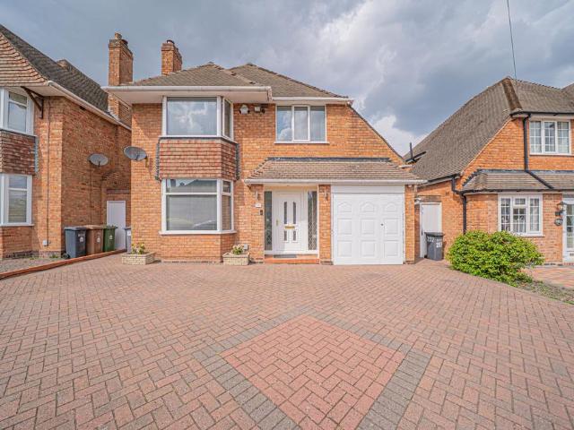 3 bedroom detached house for sale