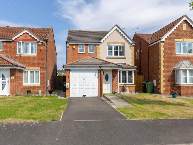 3 bedroom detached house for sale