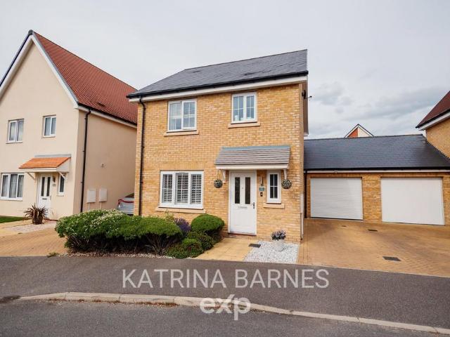 3 bedroom detached house for sale