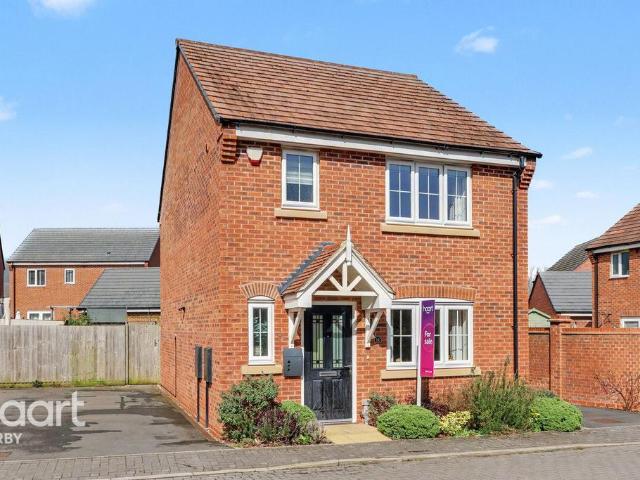3 bedroom detached house for sale