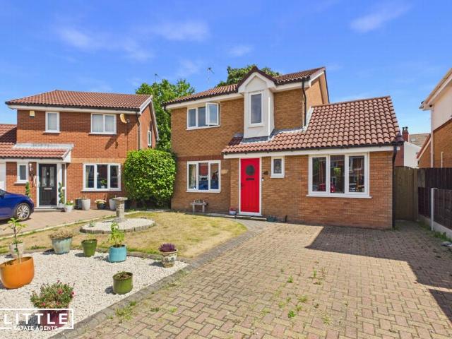 3 bedroom detached house for sale