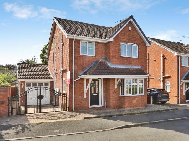 3 bedroom detached house for sale