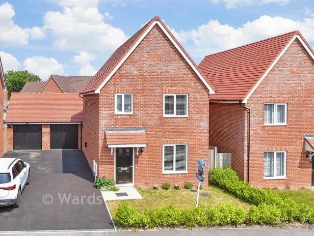 3 bedroom detached house for sale