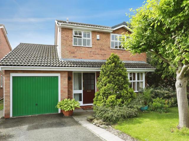 3 bedroom detached house for sale