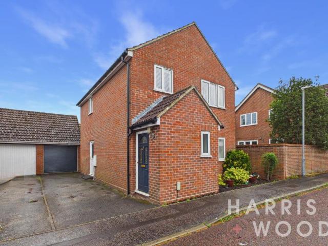 3 bedroom detached house for sale