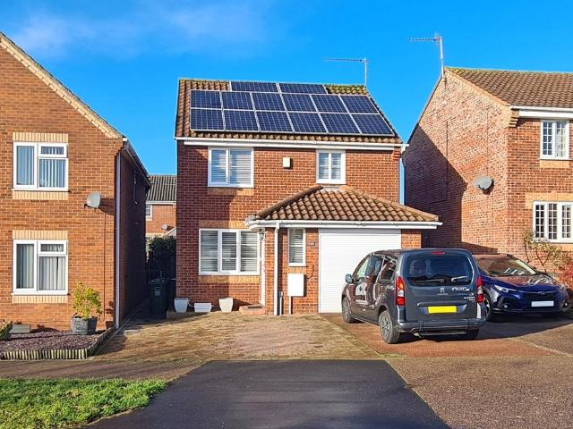 3 bedroom detached house for sale