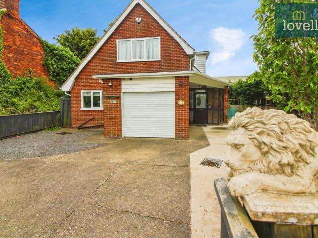 3 bedroom detached house for sale