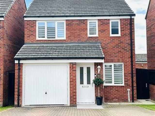 3 bedroom detached house for sale