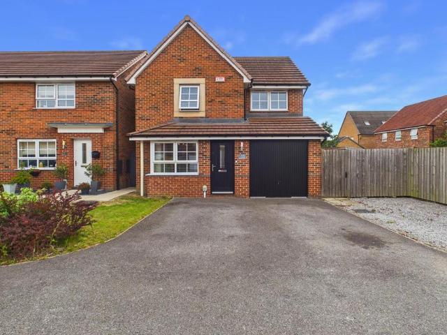 3 bedroom detached house for sale