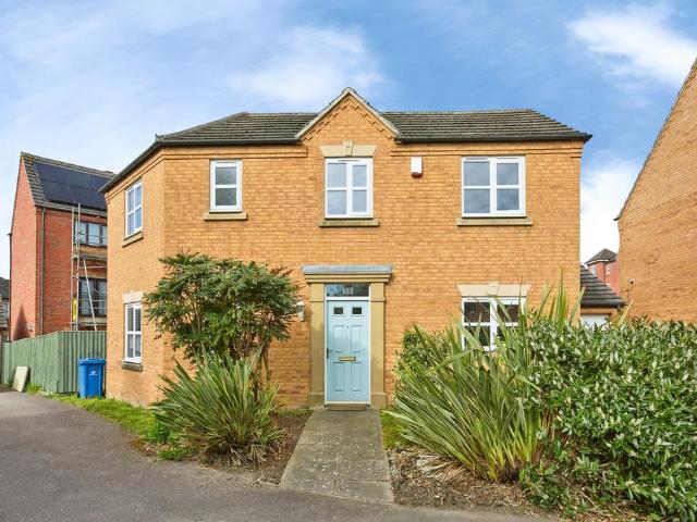 3 bedroom detached house for sale