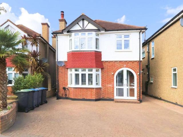 3 bedroom detached house for sale