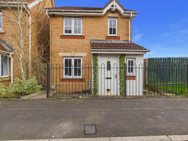 3 bedroom detached house for sale