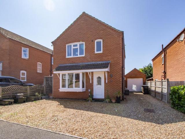 3 bedroom detached house for sale