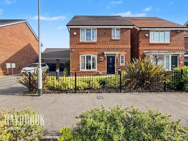 3 bedroom detached house for sale