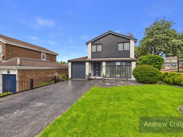 3 bedroom detached house for sale