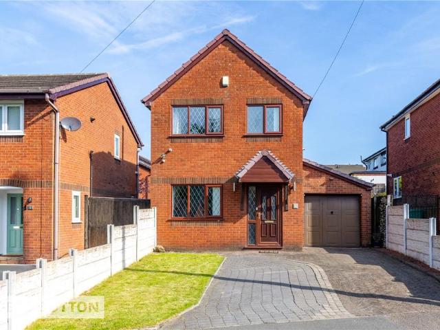 3 bedroom detached house for sale