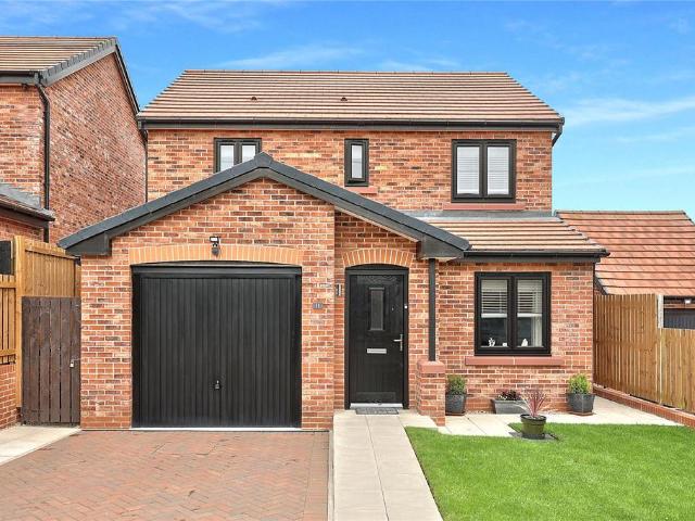 3 bedroom detached house for sale