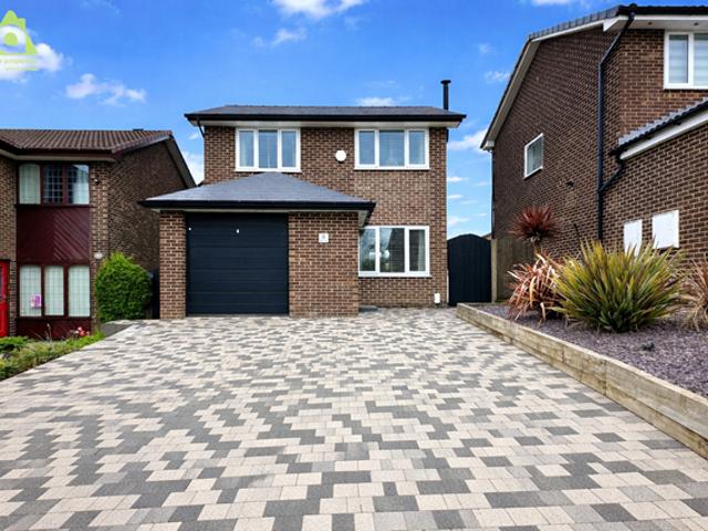 3 bedroom detached house for sale