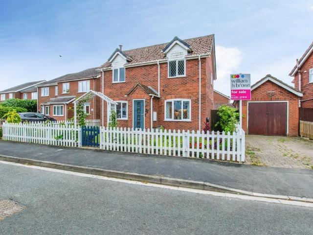 3 bedroom detached house for sale