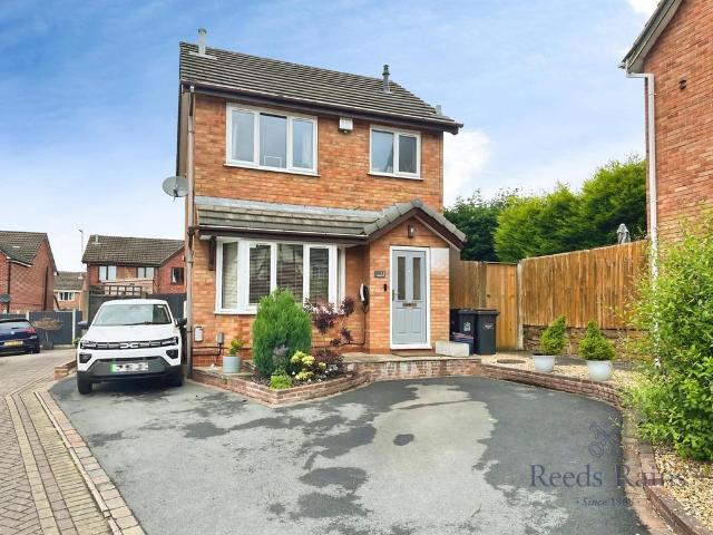 3 bedroom detached house for sale