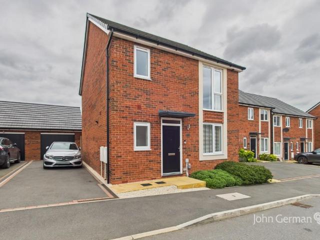 3 bedroom detached house for sale