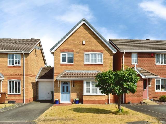 3 bedroom detached house for sale