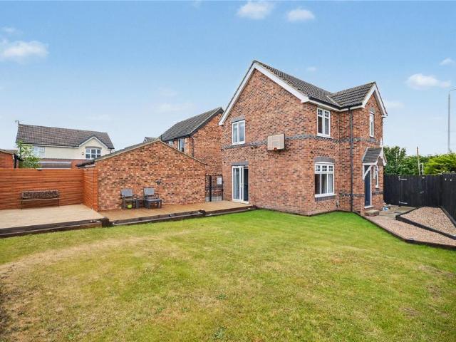 3 bedroom detached house for sale