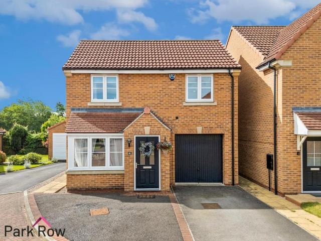 3 bedroom detached house for sale