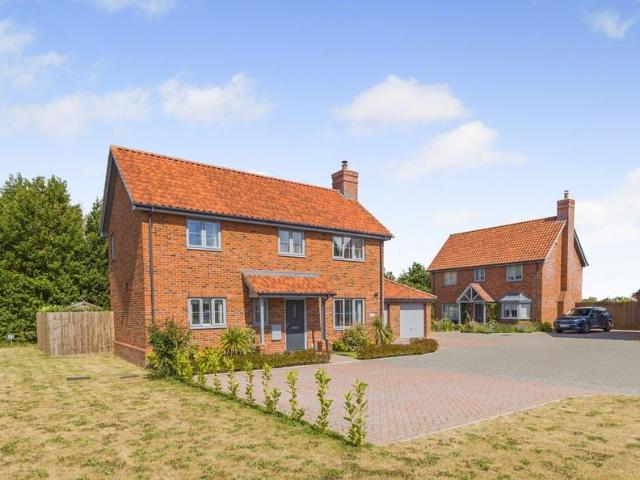 3 bedroom detached house for sale