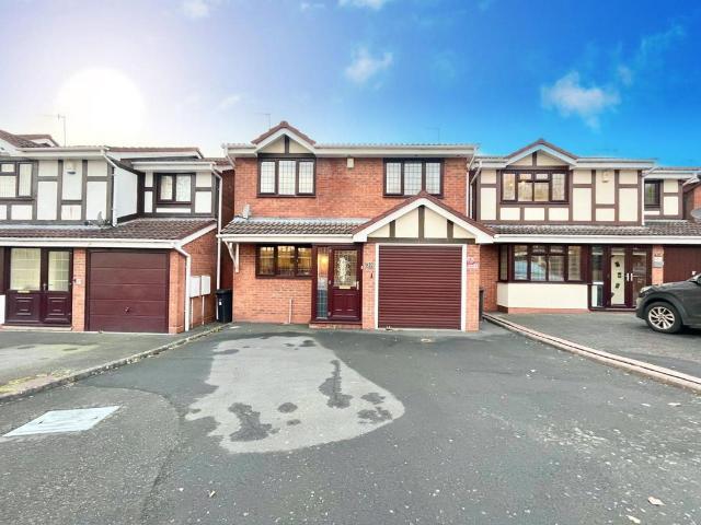 3 bedroom detached house for sale