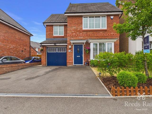 3 bedroom detached house for sale