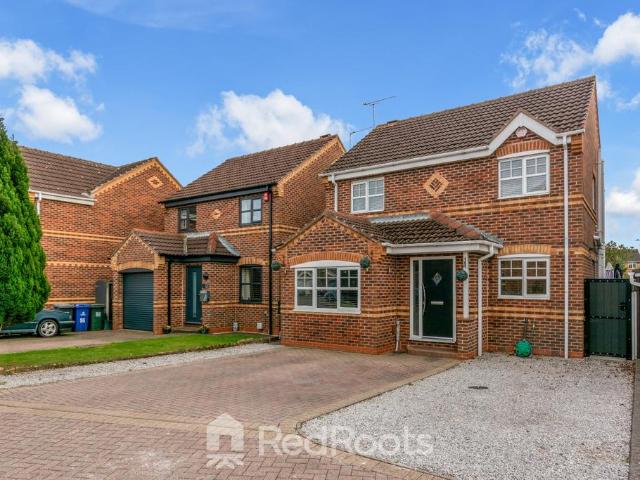 3 bedroom detached house for sale